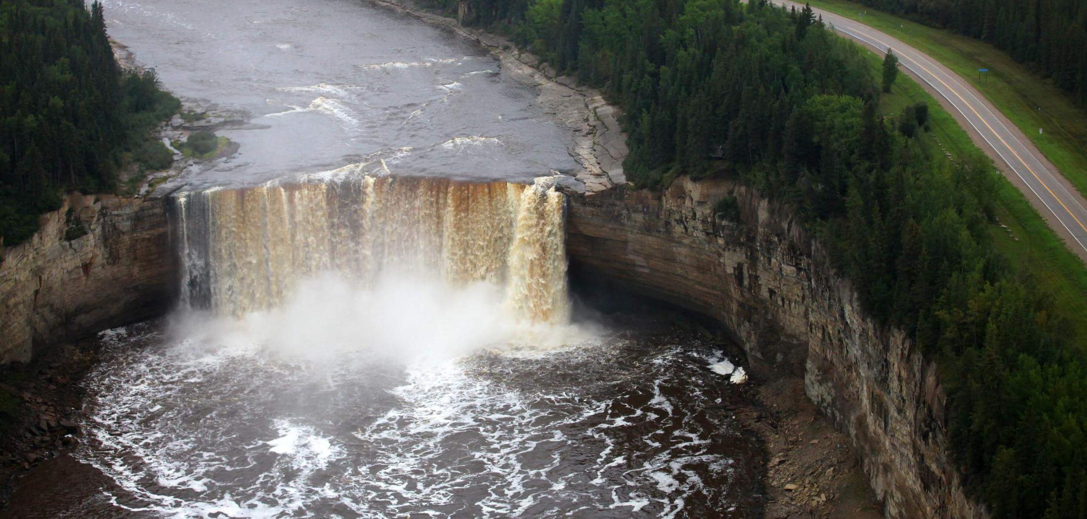 Wood Buffalo Waterfall Route - Spectacular NWT